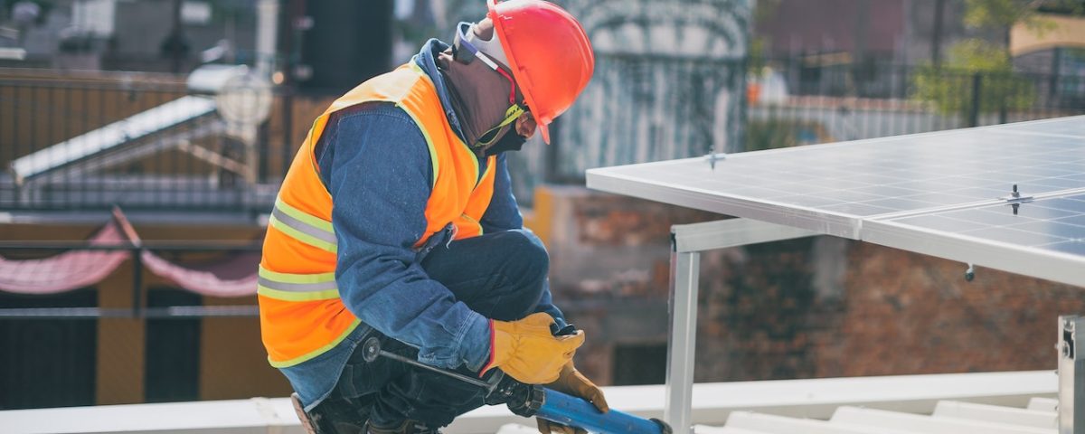 How Electrical PPE Contributes to Overall Workplace Safety